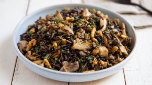 Maitake Mushroom Recipes (6 Best Ways)