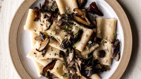 Maitake Mushroom Recipes (6 Best Ways)